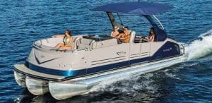 9 Small Boats With Toilets You Must See! (With Pictures)