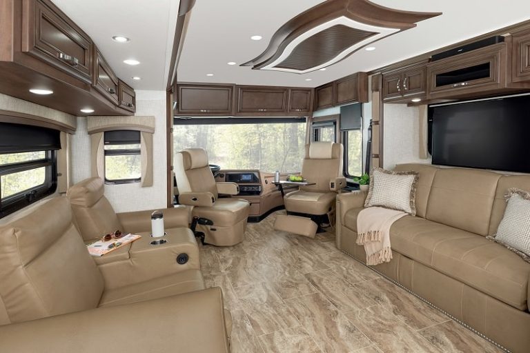 4 Must-See RVs With Comfy Recliners (With pictures) | GoDownsize