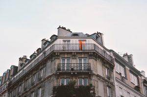 Always Choose A Corner Apartment - When Possible (7 Reasons) | GoDownsize