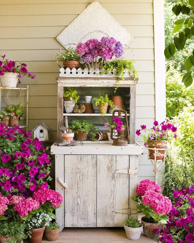 21 Great Storage Ideas For Small Porches | GoDownsize