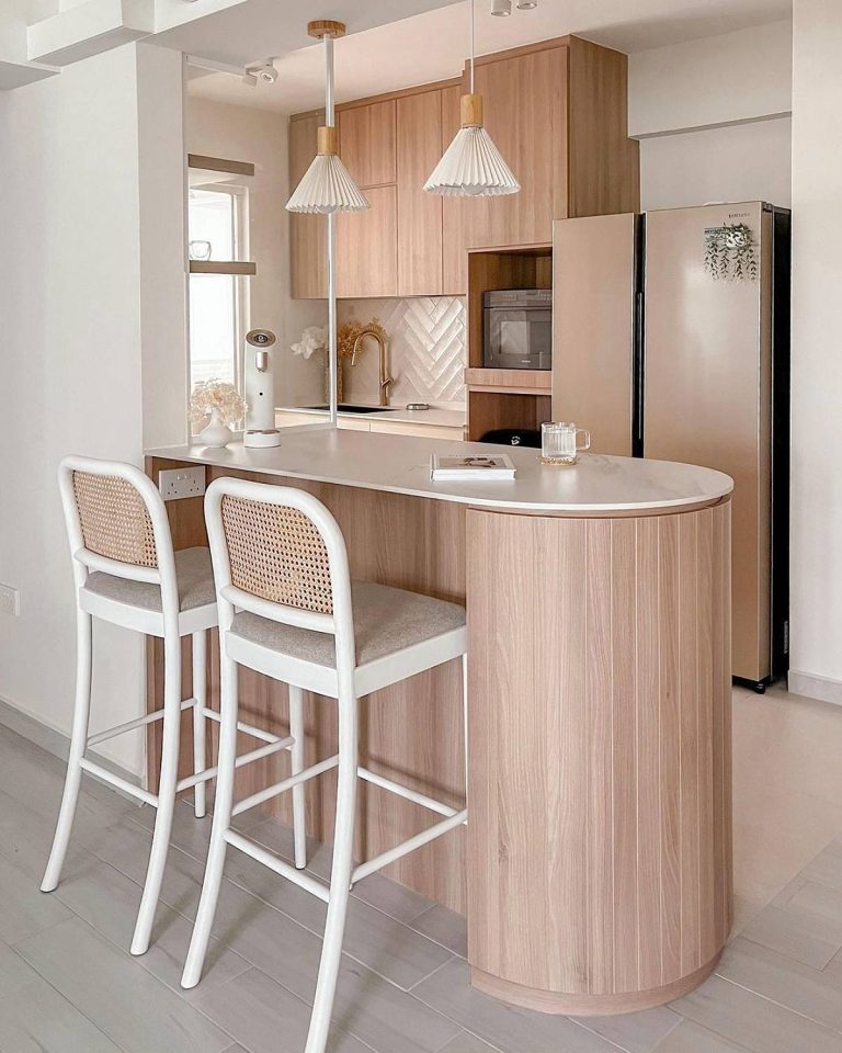 13 Cozy Breakfast Nooks For Small Kitchens | GoDownsize
