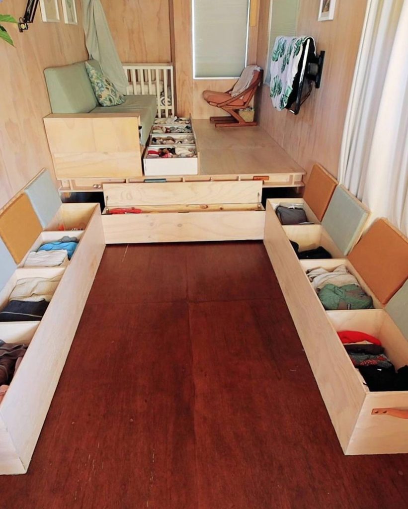 Tiny House Furniture: 23 Brilliant Ideas You Can Steal! | GoDownsize