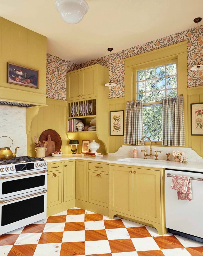 Yellow Kitchen Designs: 26 Stylish Ideas for Small Spaces | GoDownsize