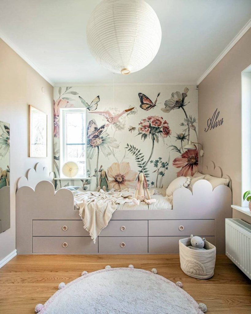 30 Wallpaper Ideas For Little Girl's Rooms | GoDownsize