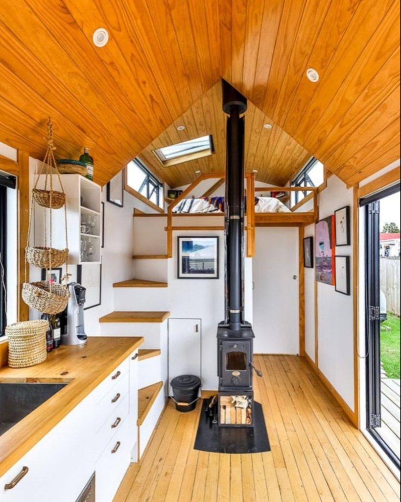 21 Tiny Houses With Fireplaces That Really Work | GoDownsize