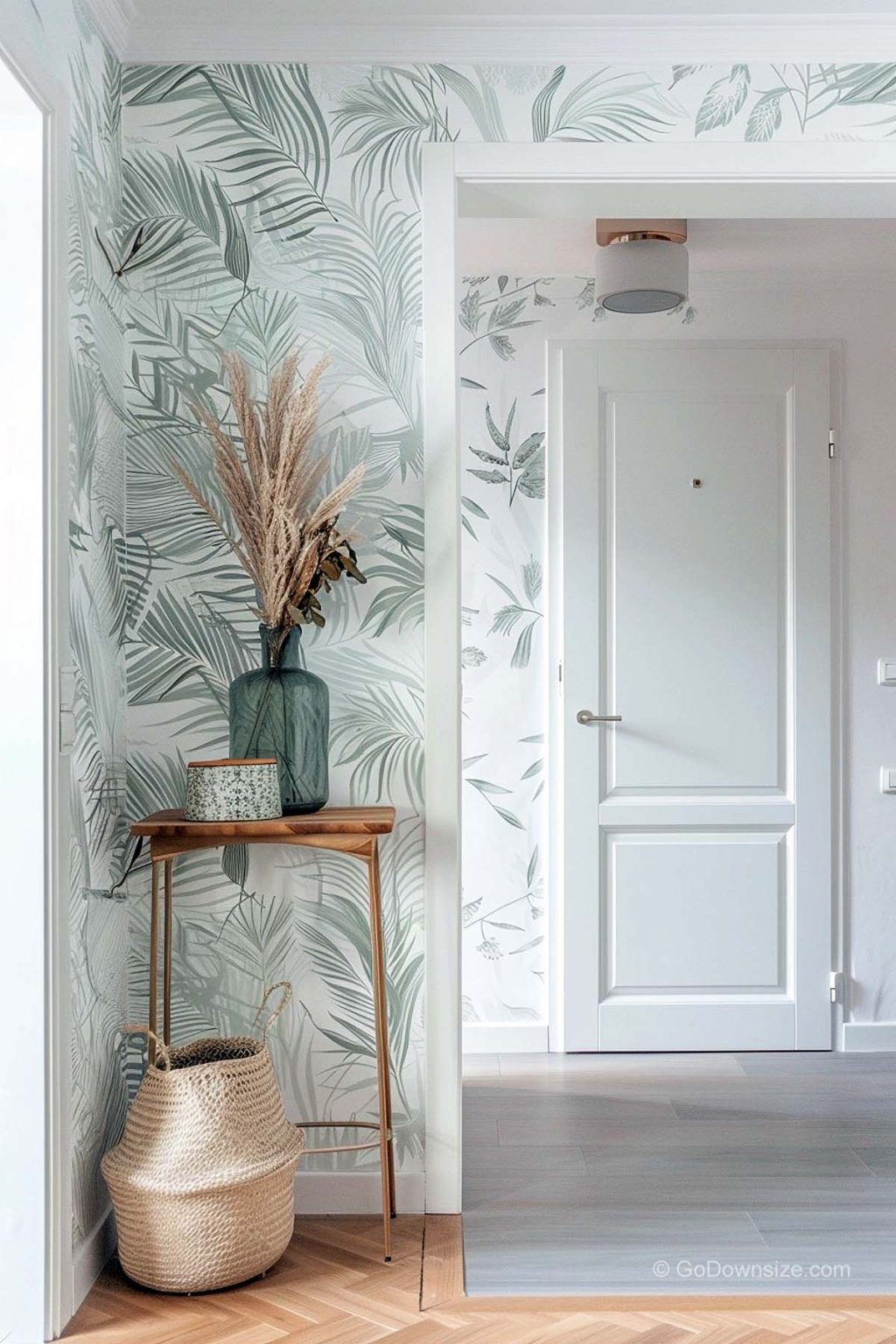 Wallpaper for Small Hallways: 21 Beautiful Ideas | GoDownsize