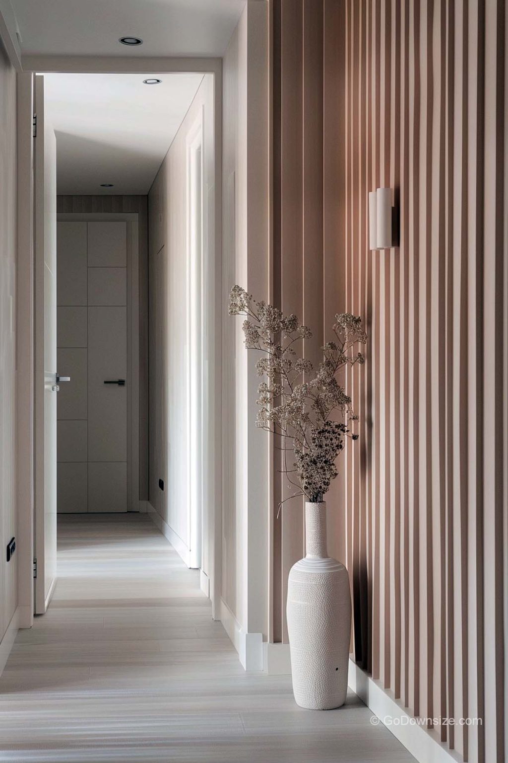 Wallpaper for Small Hallways: 21 Beautiful Ideas | GoDownsize