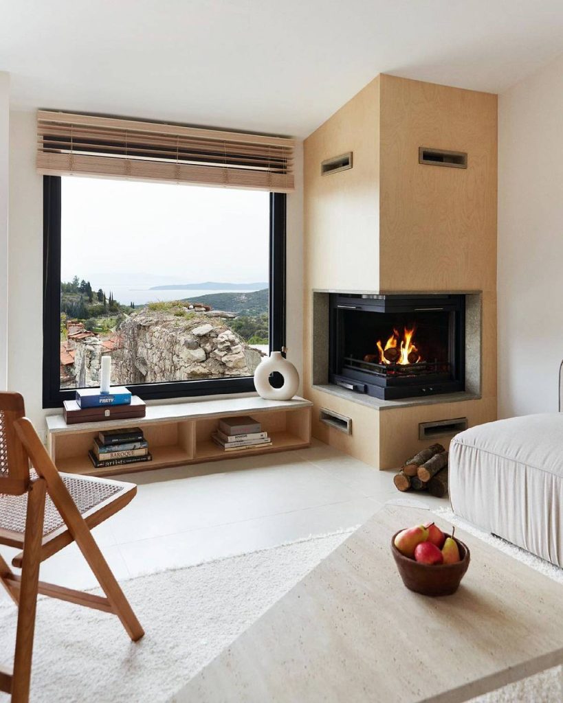 29 Corner Fireplace Ideas For Small Homes | GoDownsize