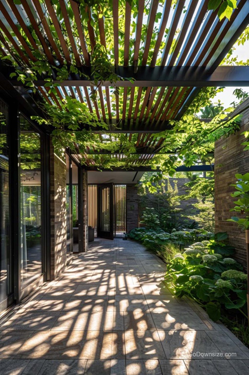 24 Backyard Shade Ideas For Small Gardens | GoDownsize