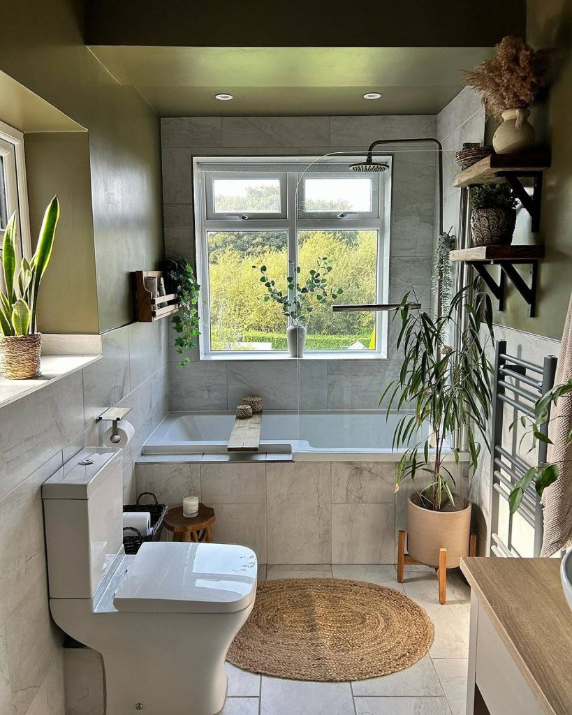 20 Bathrooms With Trees That Just Look Amazing | GoDownsize