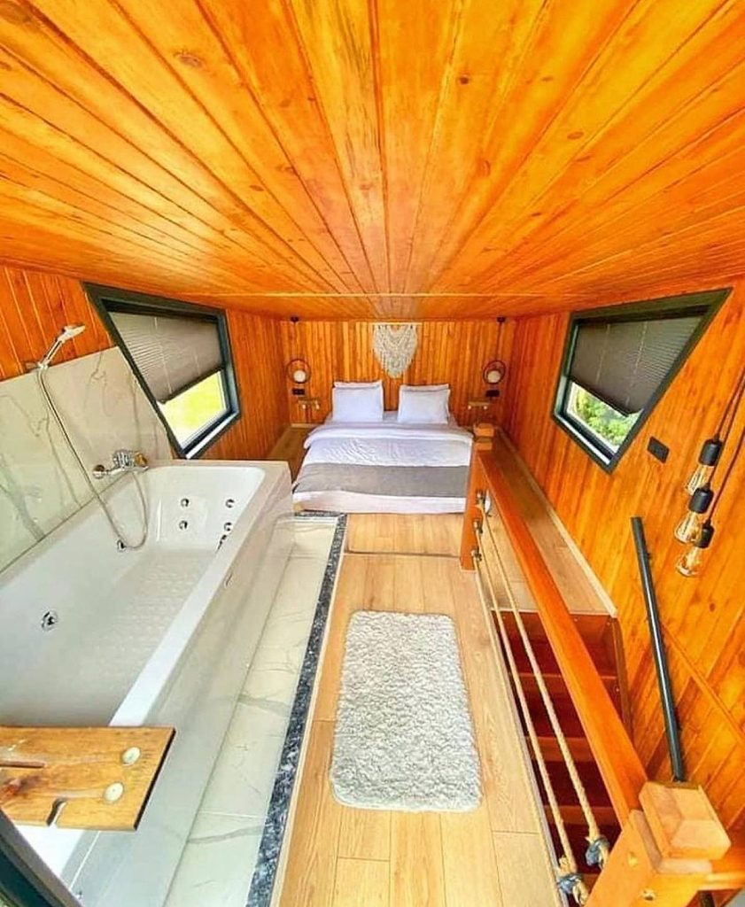 Tiny Houses With Shower: 28 Designs That Just Work | GoDownsize