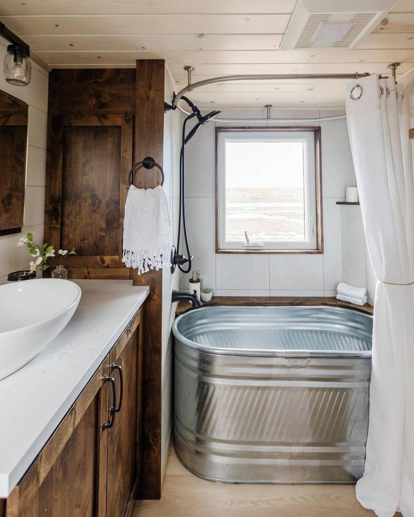 Tiny Houses With Shower: 28 Designs That Just Work | GoDownsize
